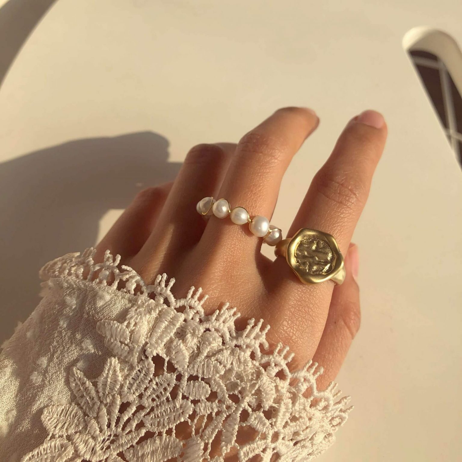 The Emblem Ring Set (2 Pcs) – Kamakula